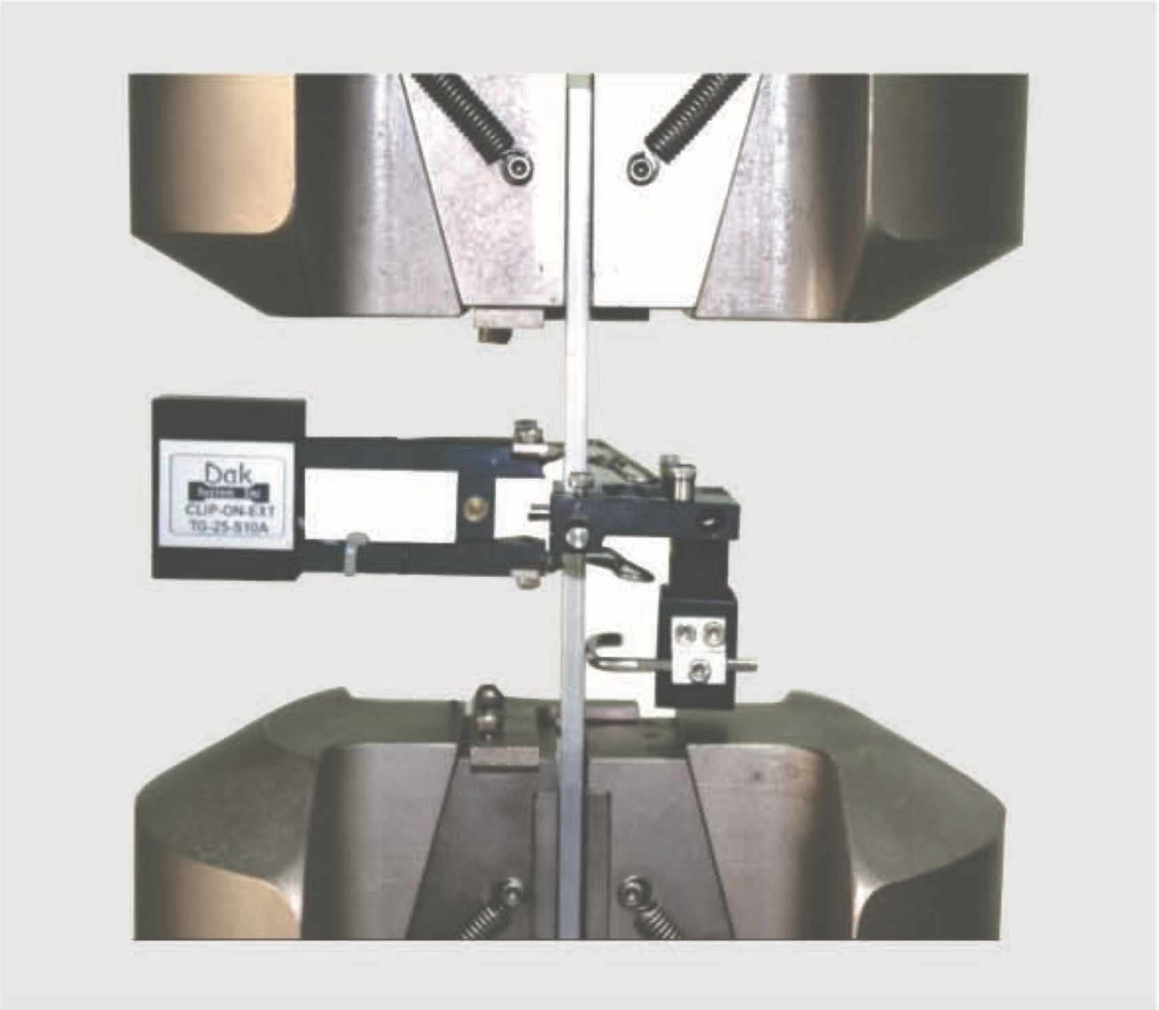 Clip-on Extensometer – Dak System Inc