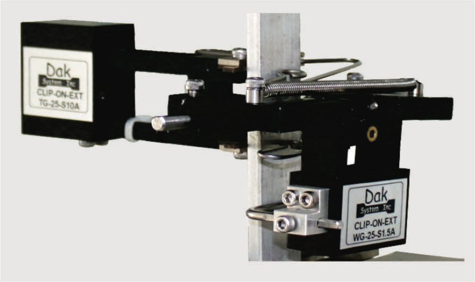 Clip-on Extensometer – Dak System Inc